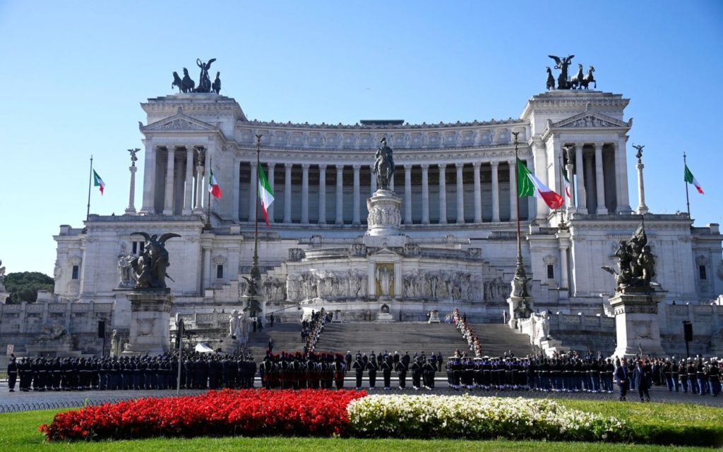 Roma - Torna la parata del 2 giugno, apre la sfilata ai Fori Imperiali ...