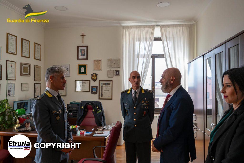 Civitavecchia - Il generale comandante Regione Lazio Pomponi in visita ...
