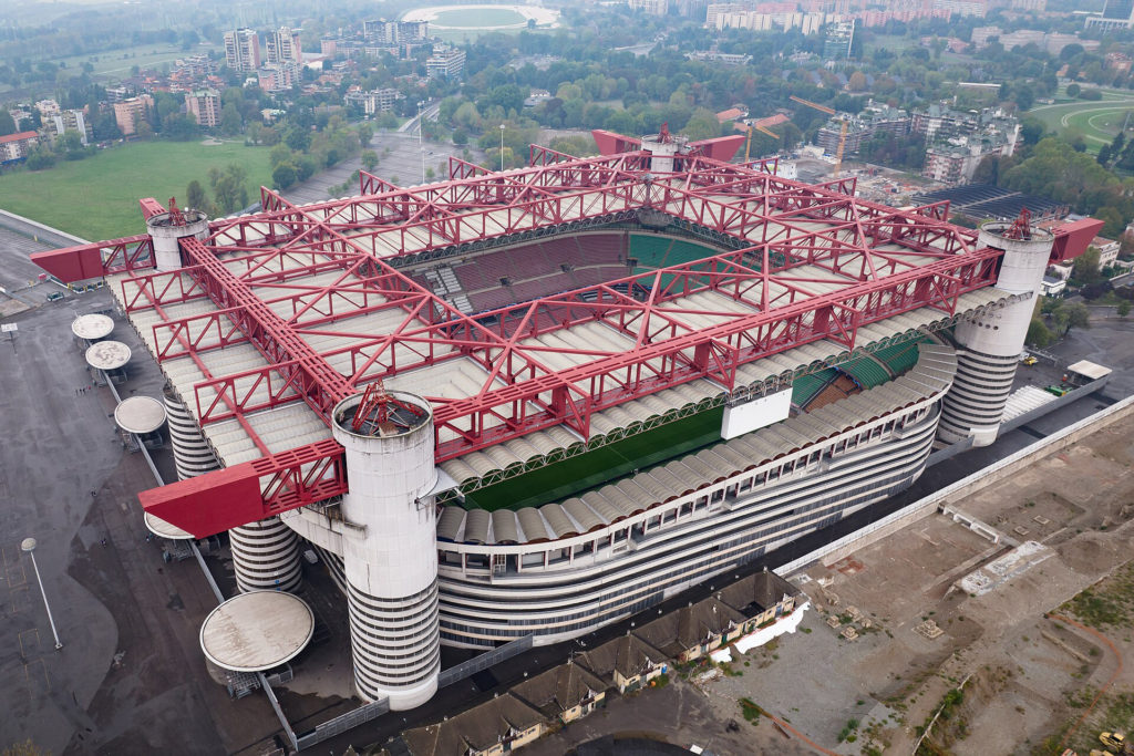 Milano - Scacco matto alle curve, arrestati i capi ultras di Inter e ...